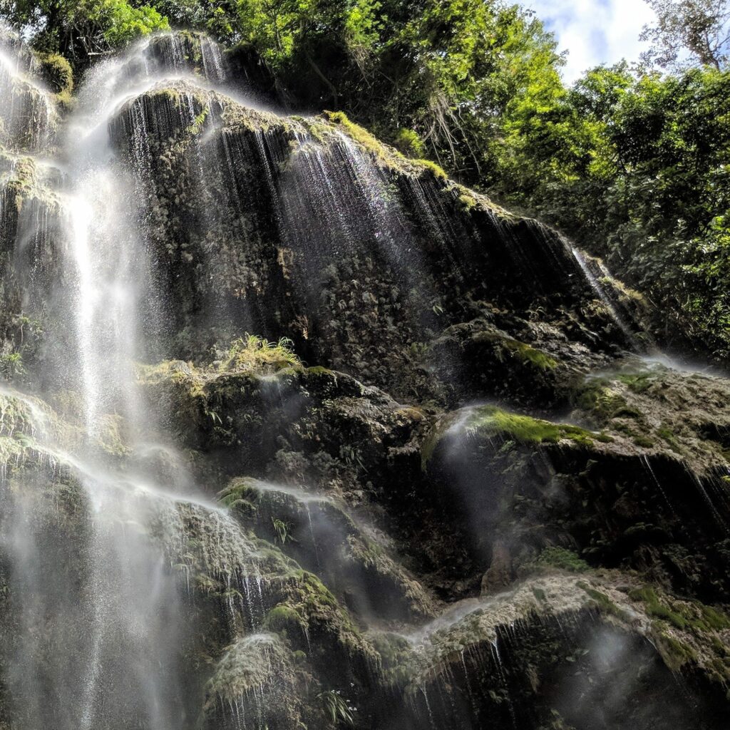 Tumalog Falls (Oslob, Philippines) | Choose Your Adventure