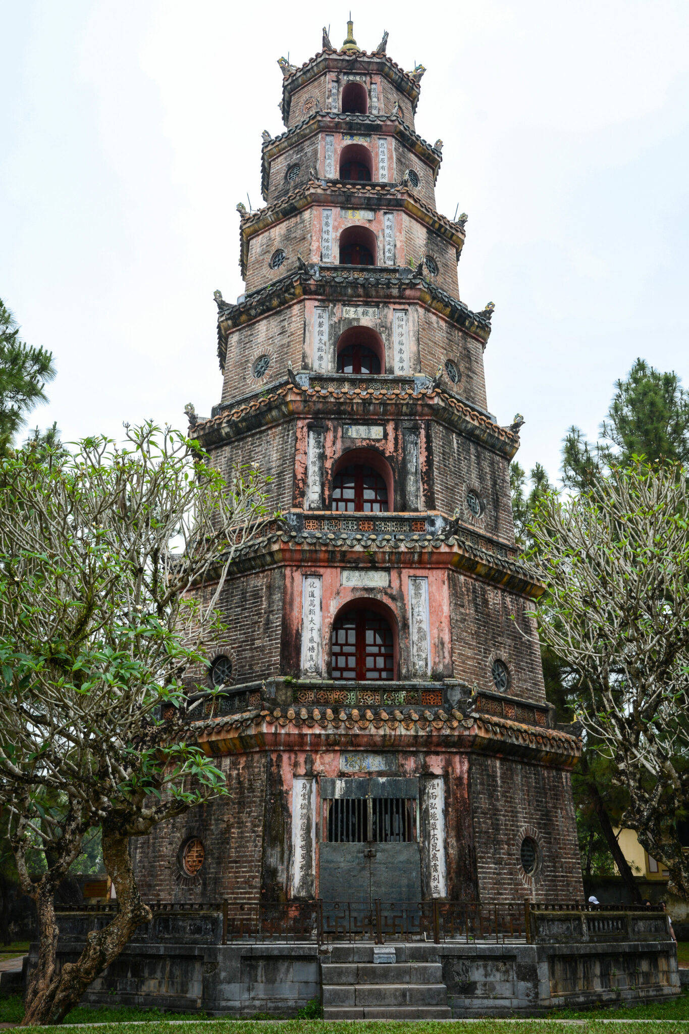 Thien Mu Pagoda (Hue, Vietnam) | Choose Your Adventure